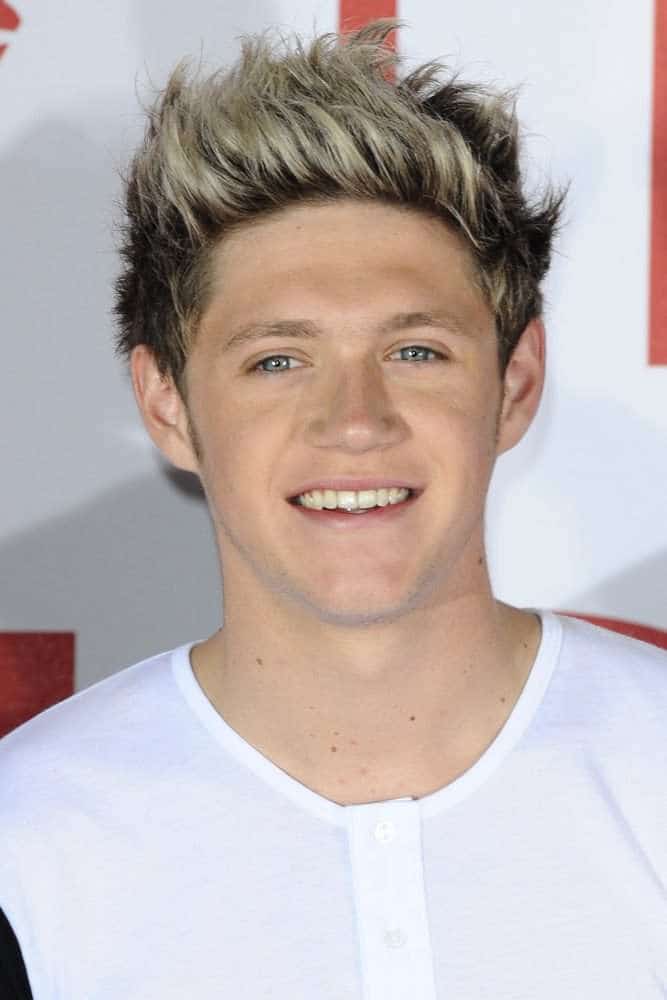 20 Popular Celebrities With Bad Teeth - Icy Health